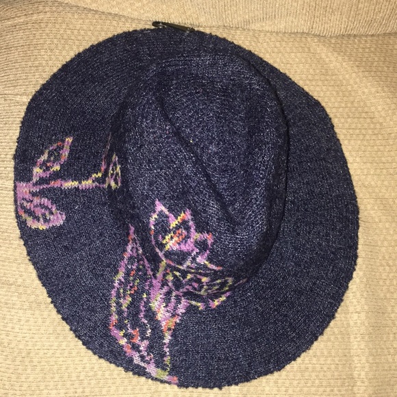 Jessica Simpson | Accessories | Nwt Jessica Simpson Flower Hat | Poshmark